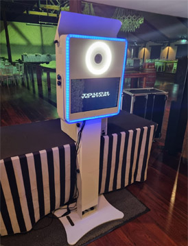 Picture Perfect - $750 - Exclusive Photo Booths